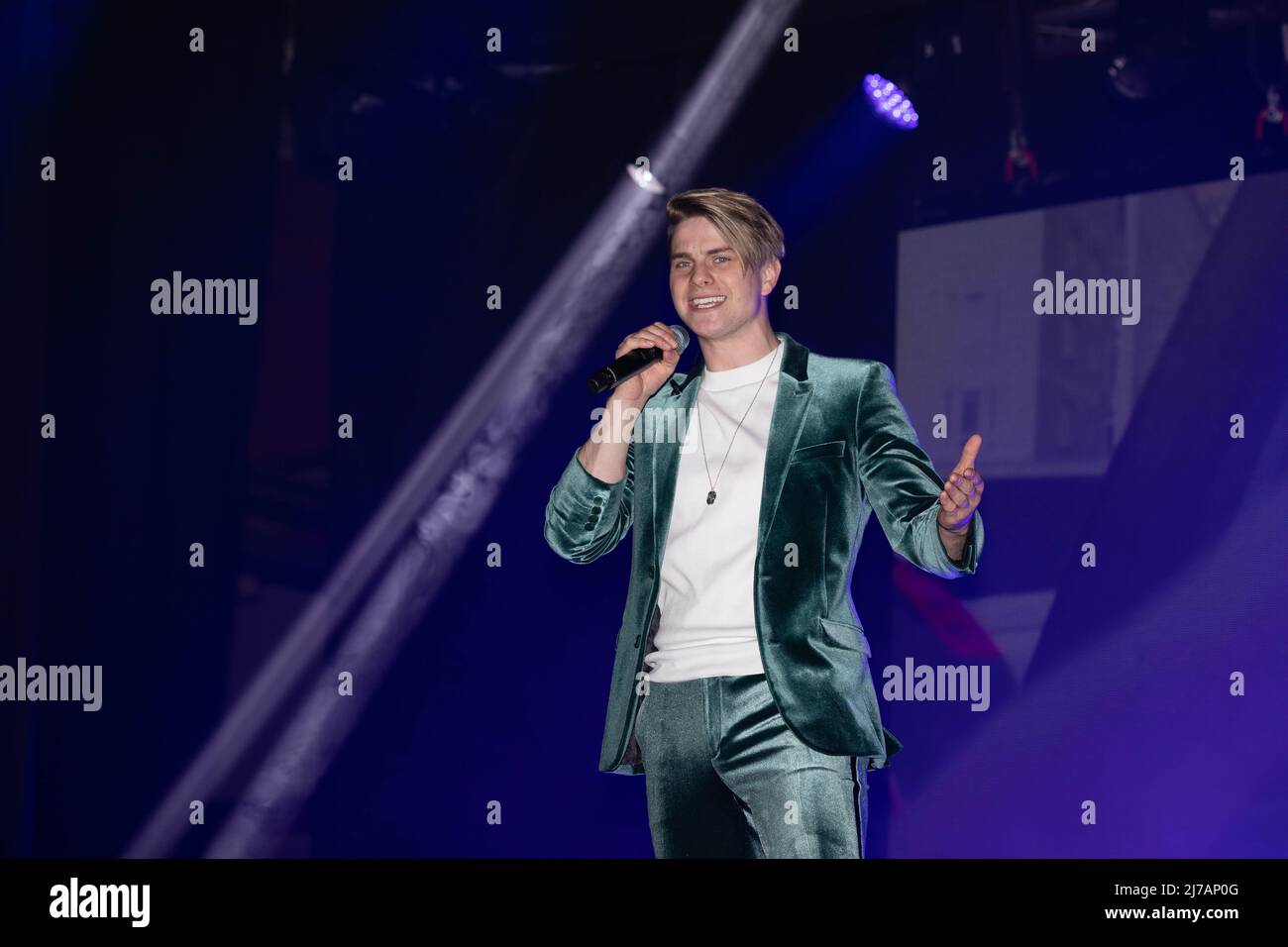 Vincent Gross bei "Die große Schlager-Hitparade" in der Messehalle ...