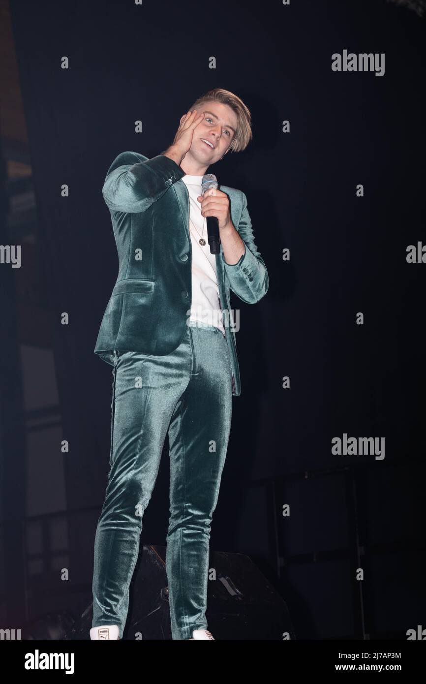 Vincent Gross bei "Die große Schlager-Hitparade" in der Messehalle ...