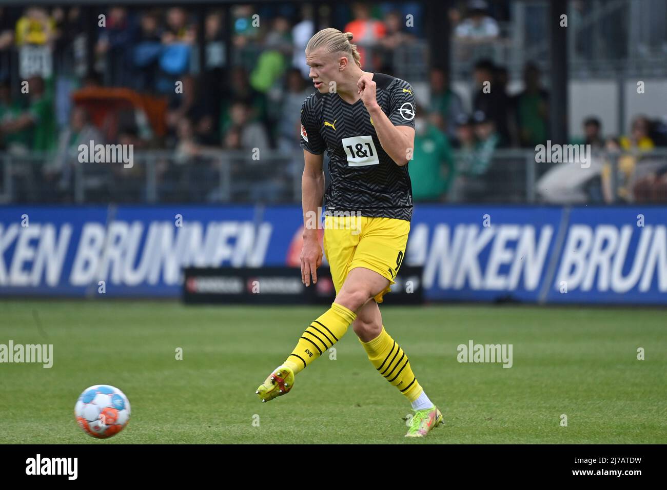 Erling HAALAND (DO), action, single action, single image, cut out, full ...