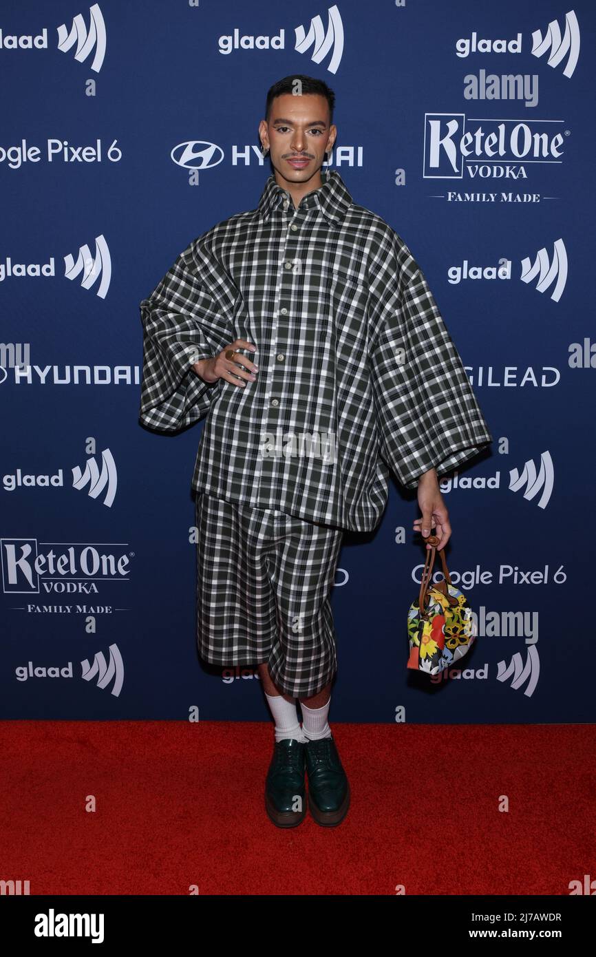 Jason Rodriguez attends 33rd Annual GLAAD Media Awards at New York ...