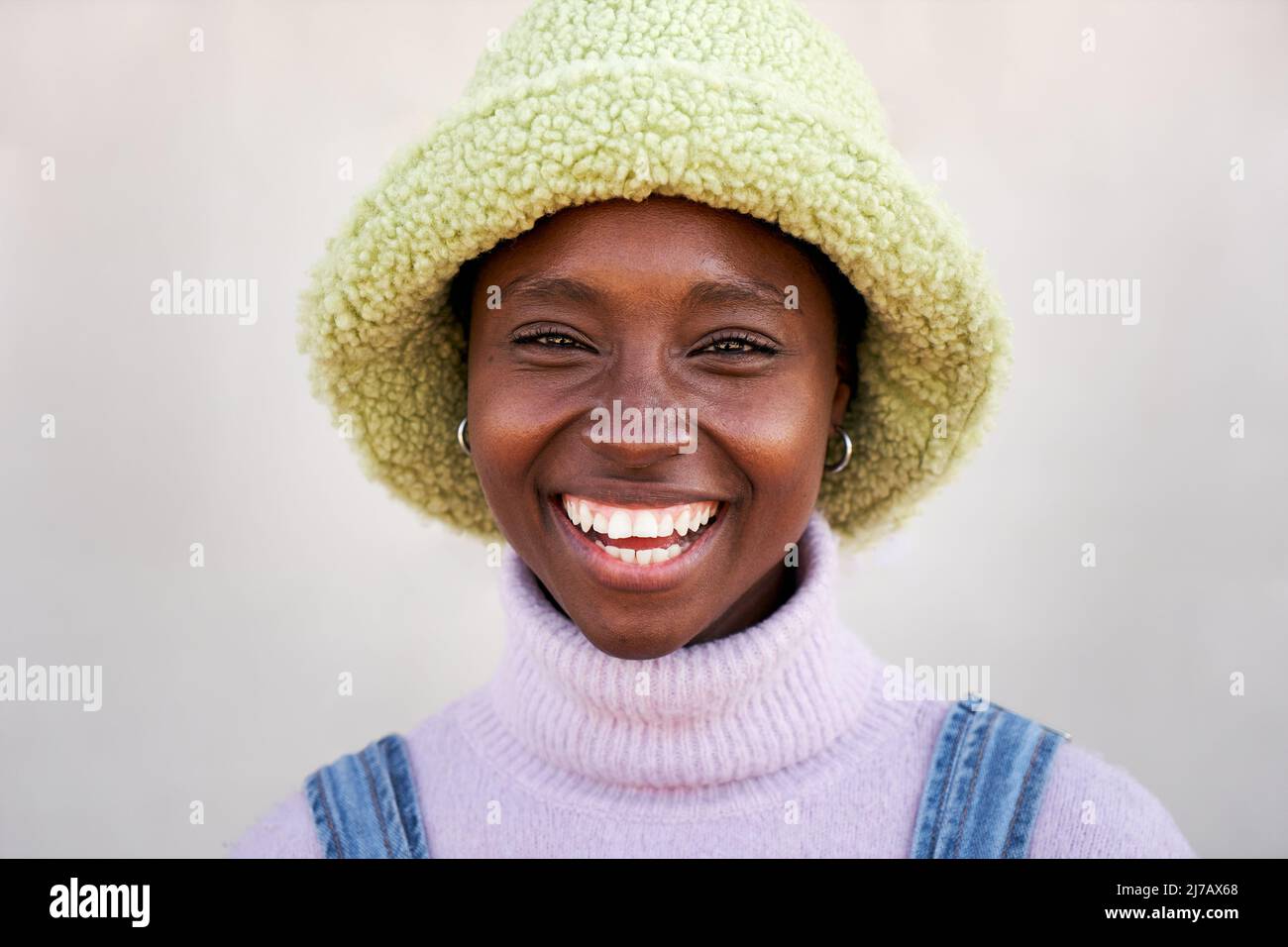 Black complexion hi-res stock photography and images - Alamy