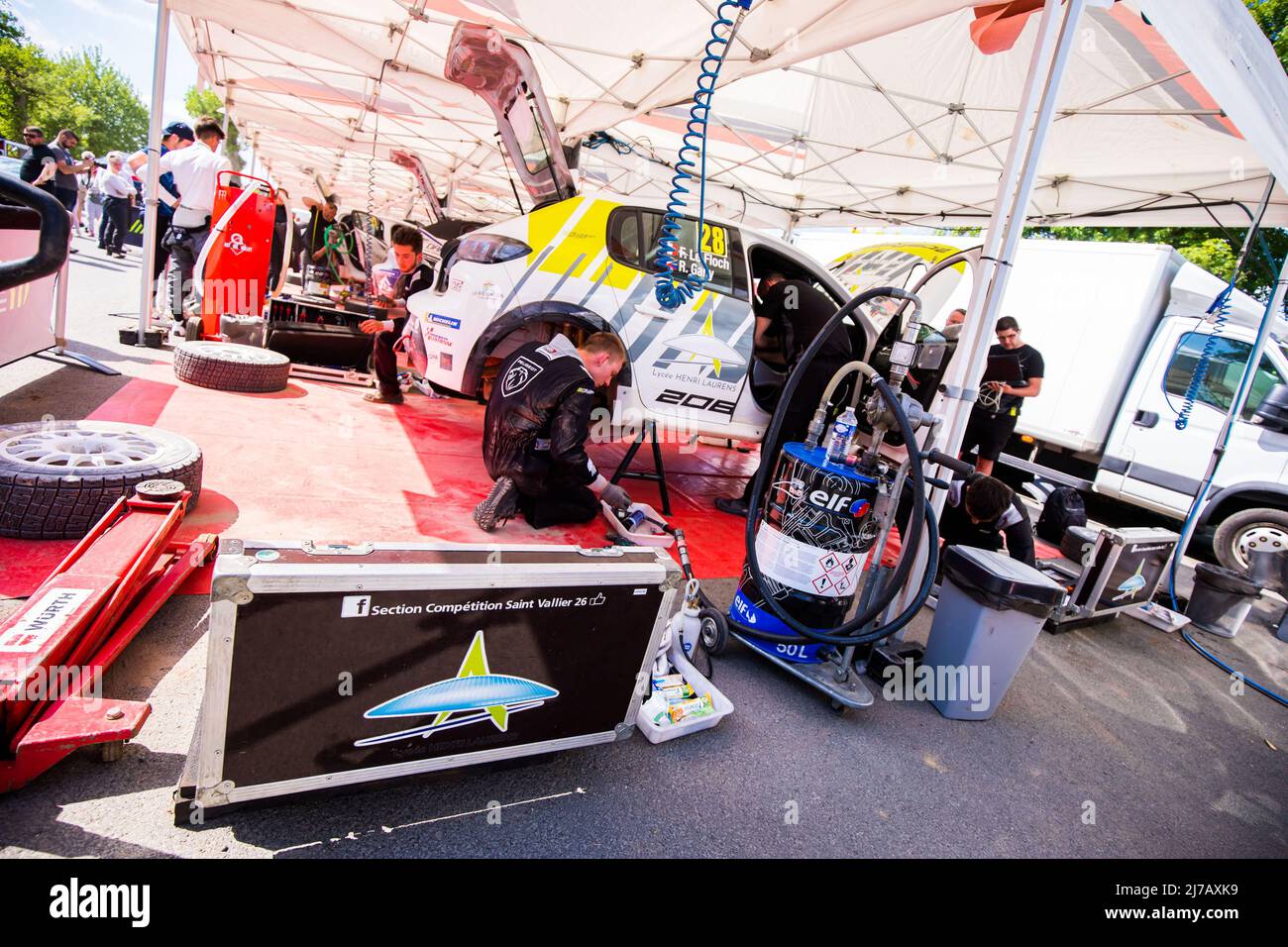 28 GANY Rehane, LE FLOCH Franck, PEUGEOT 208 Rally 4, ambiance during ...