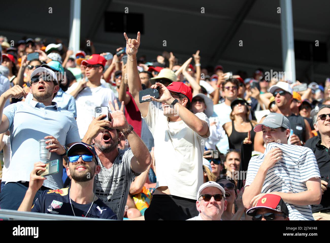 Miami grand prix crowd hi-res stock photography and images - Alamy