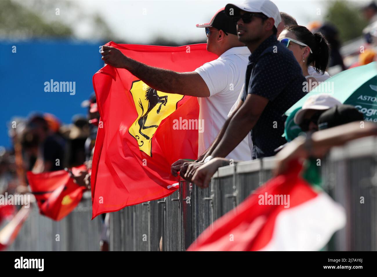 Miami grand prix crowd hi-res stock photography and images - Alamy