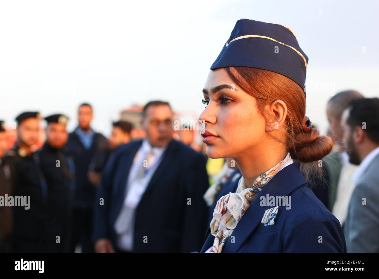 Cabin crew hi-res stock photography and images - Alamy