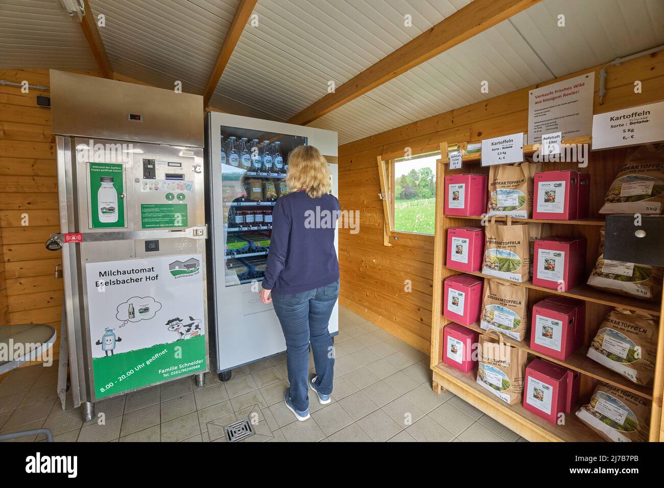 Fresh milk vending machine hi-res stock photography and images - Alamy