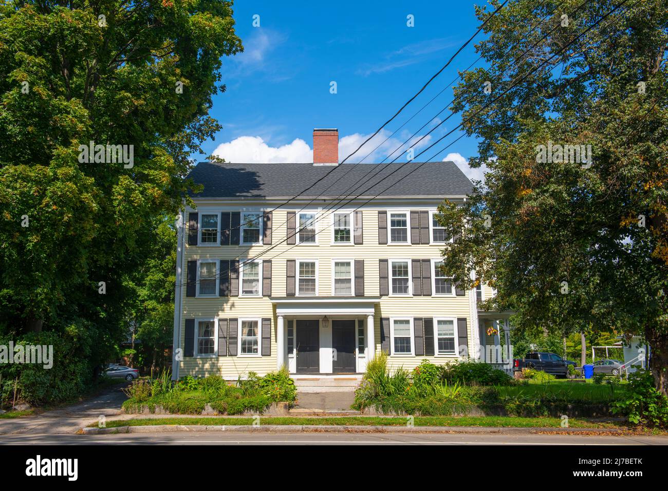 John Webber Simons House was built 1827 at 36 Great Road in Historic ...