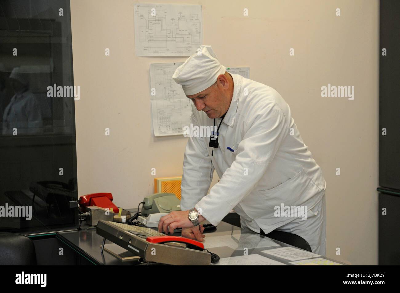 Nuclear power station control room hi-res stock photography and images ...