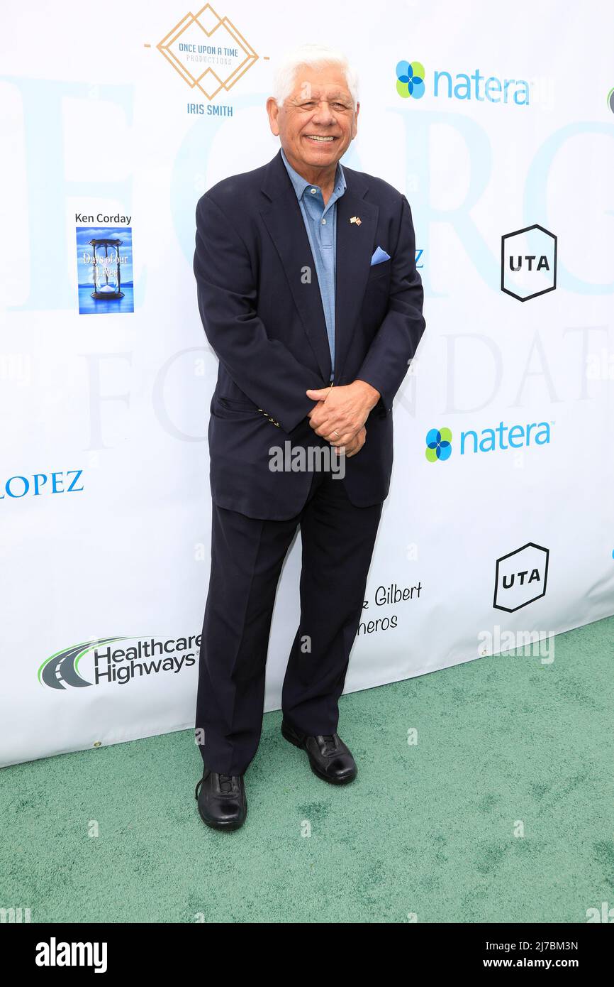 May 2, 2022, Burbank, CA, USA: LOS ANGELES - MAY 2: Lee Trevino at the ...