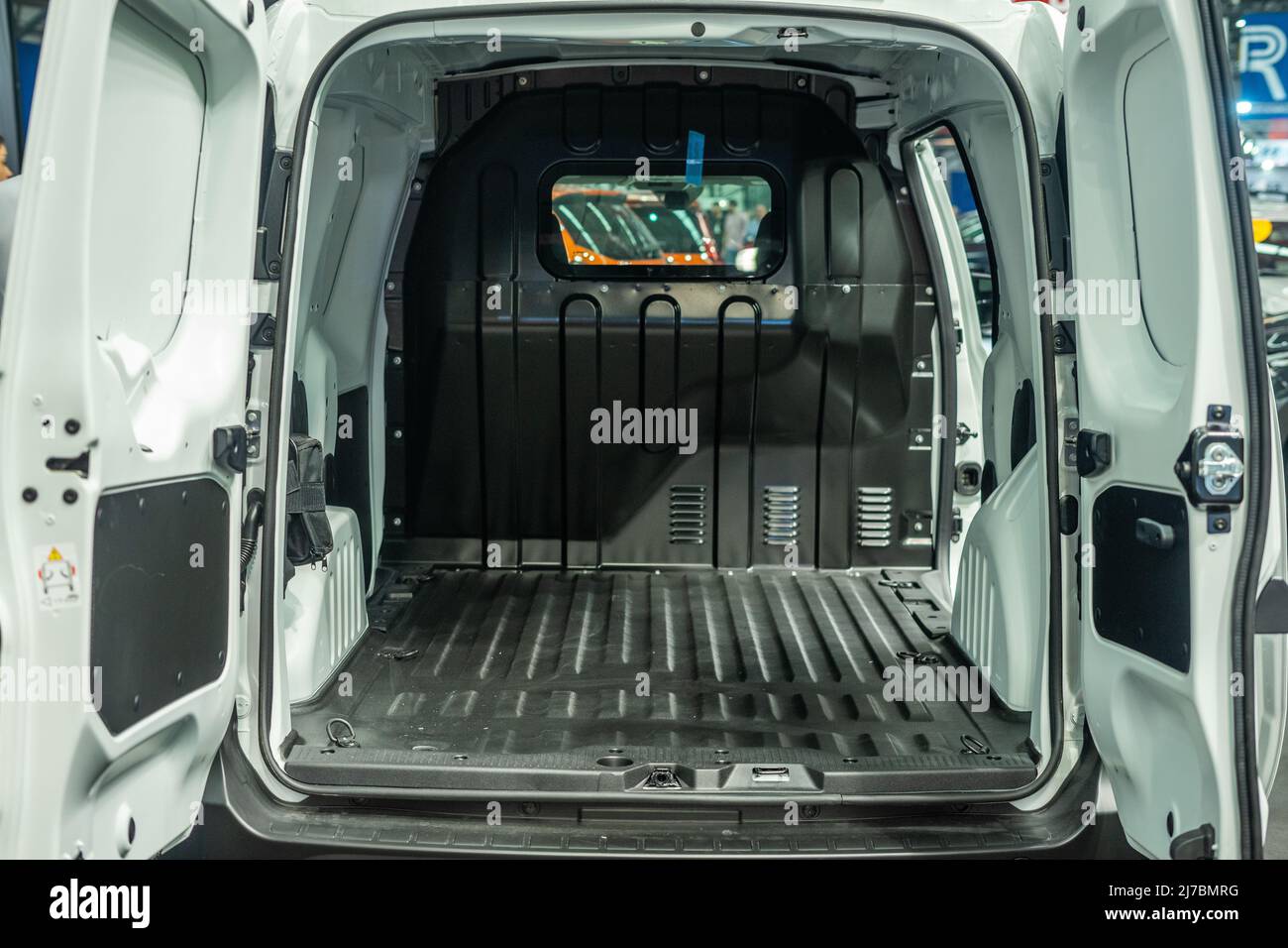 Truck hood open hi-res stock photography and images - Alamy