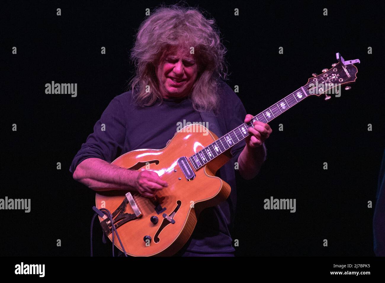 Pat Metheny during Pat Metheny, Music Concert in Padova, Italy, May 06 ...
