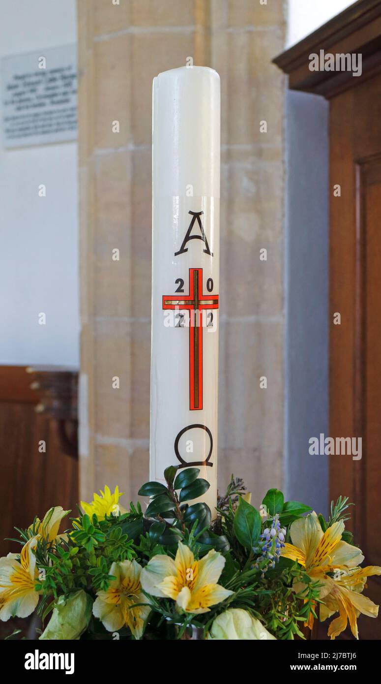 An Alpha and Omega 2022 candle in the nave of the Church of St Andrew ...
