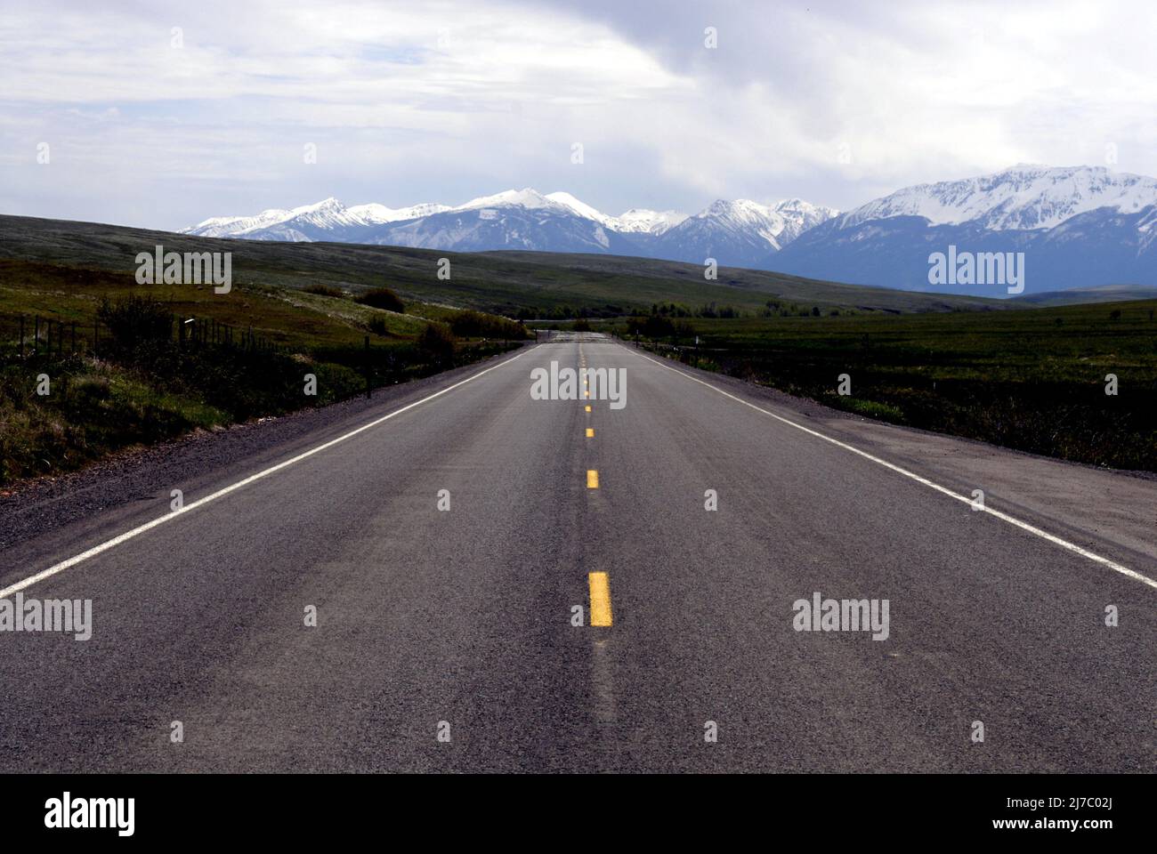 JOSEPH/ OREGON /USA 5 June 2011 American highway in Oregon state (PHOTO ...
