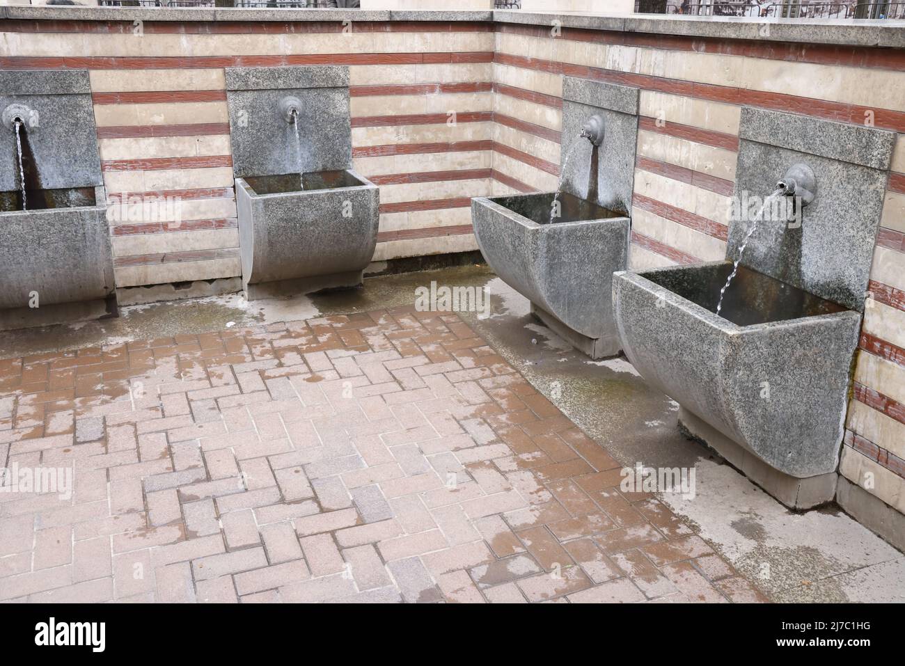 Thermal springs mineral water in hi-res stock photography and images ...