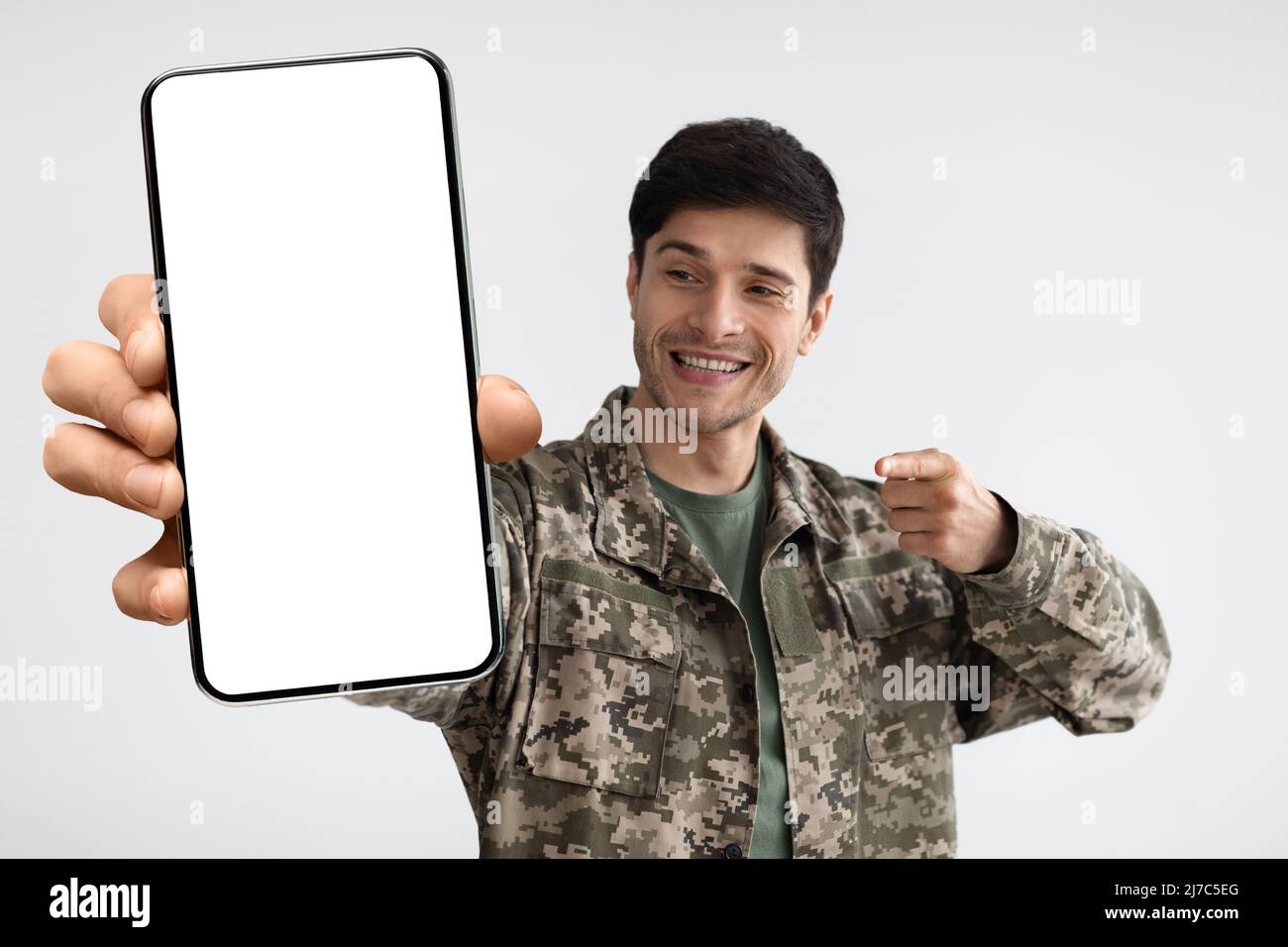 War army soldier military smiling holding communication hi-res stock ...