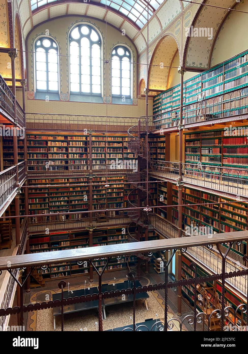 Interior of a library full of books Stock Photo - Alamy