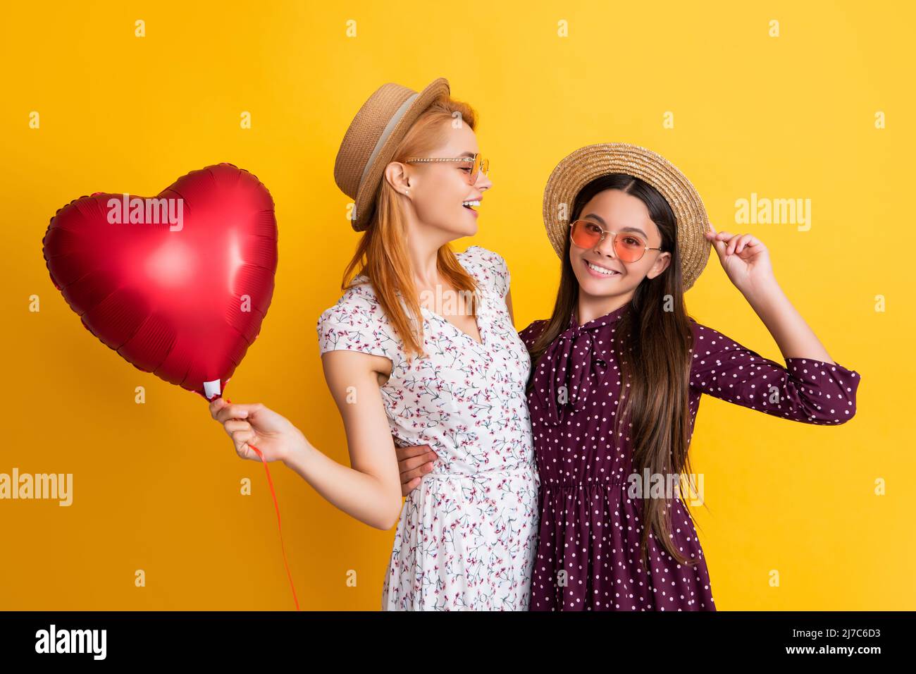 Positive mom hi-res stock photography and images - Alamy