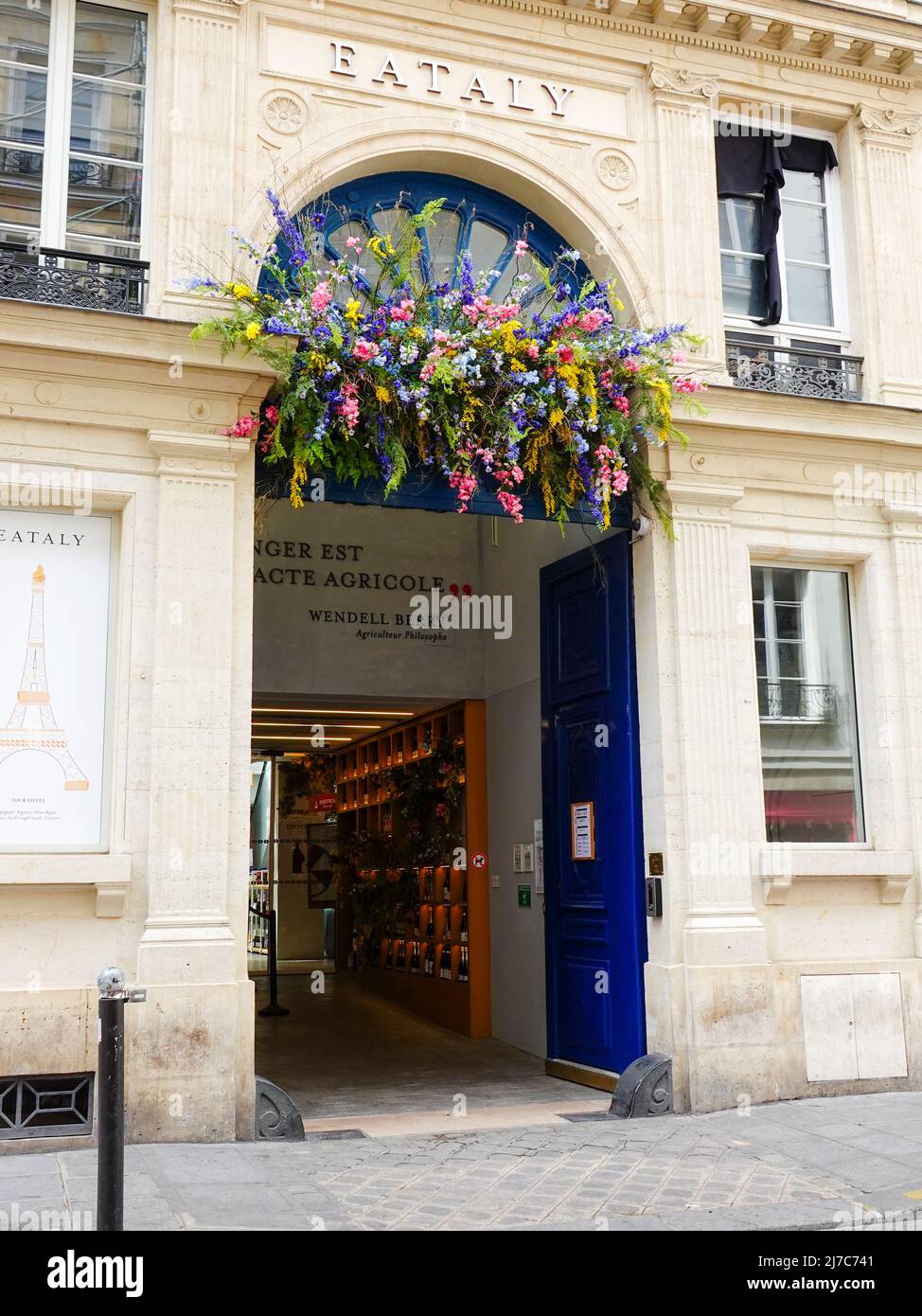 Main entrance to Eataly, an Italian food center located in the Marais ...