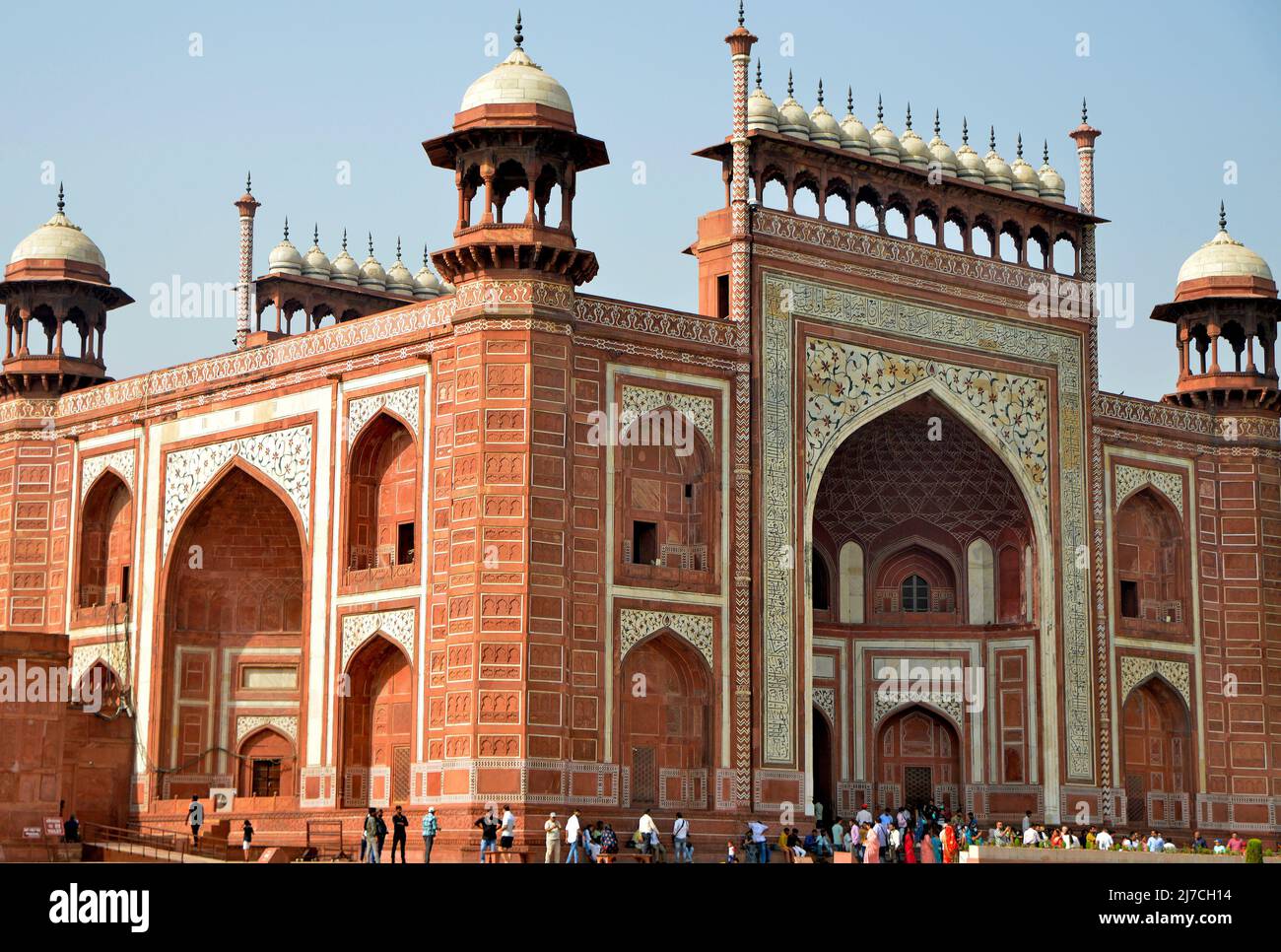 Entrance gate to taj mahal hi-res stock photography and images - Alamy
