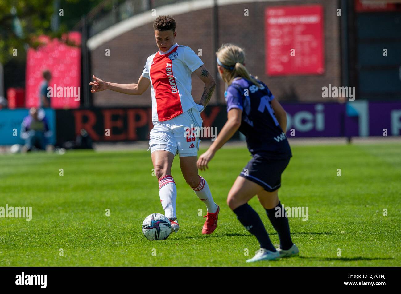 Murray sanders hi-res stock photography and images - Alamy