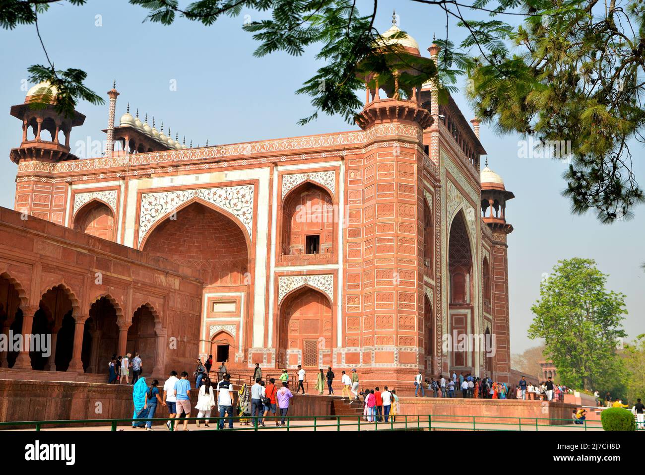 South Grand entrance gate of Taj Mahal Stock Photo - Alamy