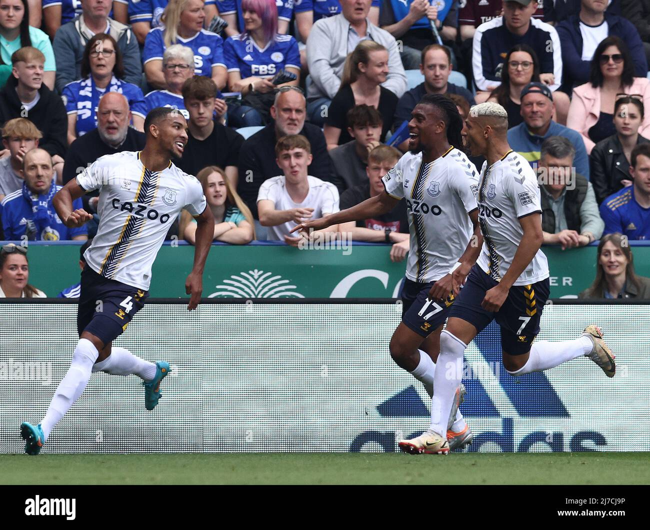 Leicester, England, 8th May 2022. Mason Holgate of Everton celebrates ...