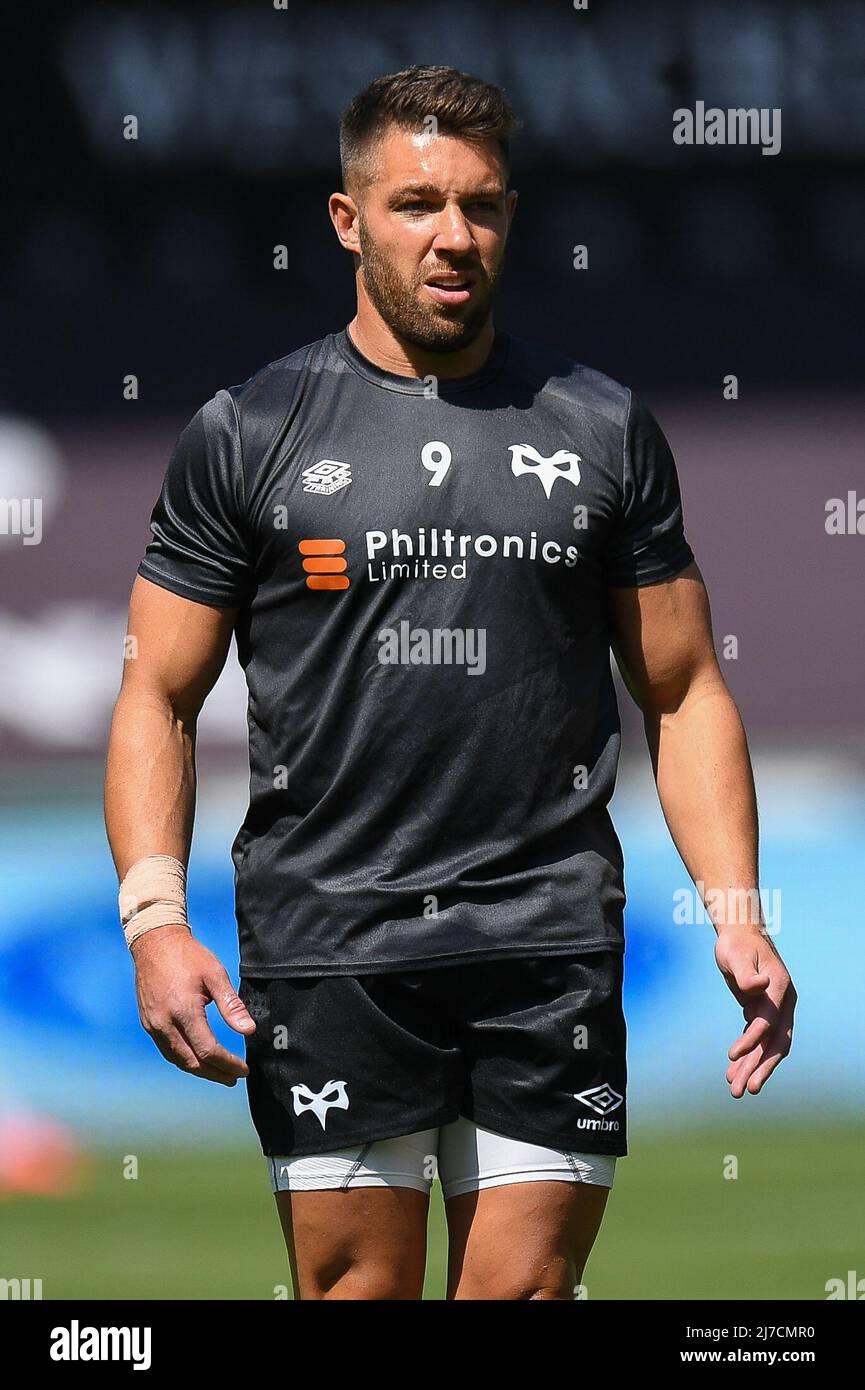 Rhys Webb of Ospreys, during the pre-game warmup Stock Photo - Alamy