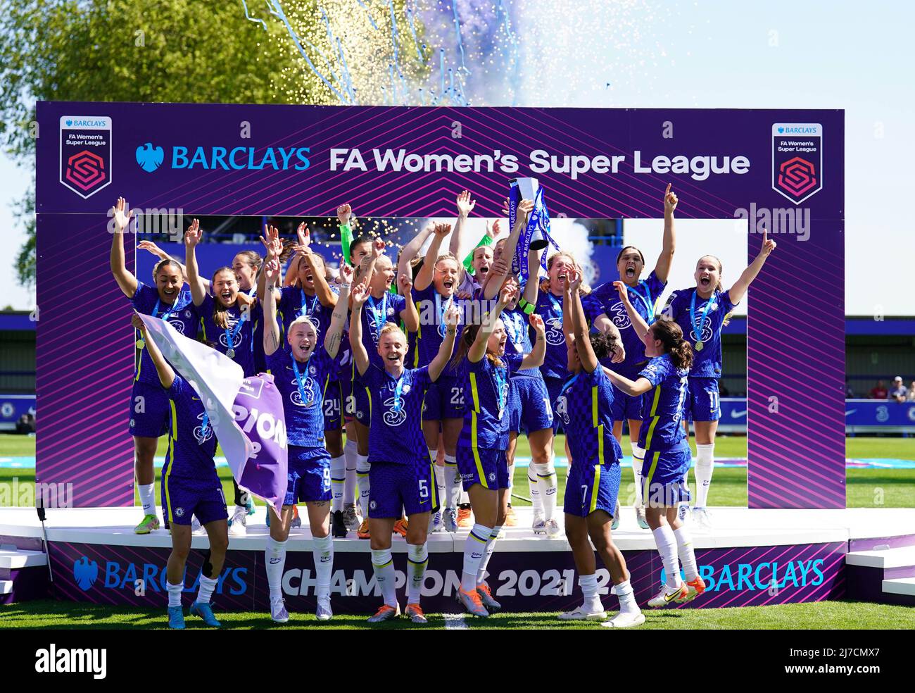 Super sunday premier league hi-res stock photography and images - Alamy