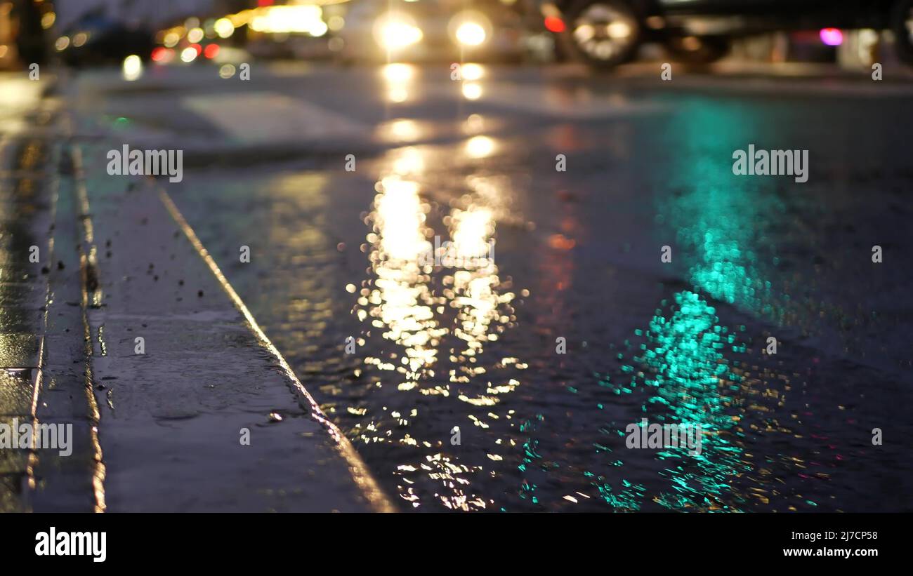 Rain drops falling on pavement hi-res stock photography and images - Alamy