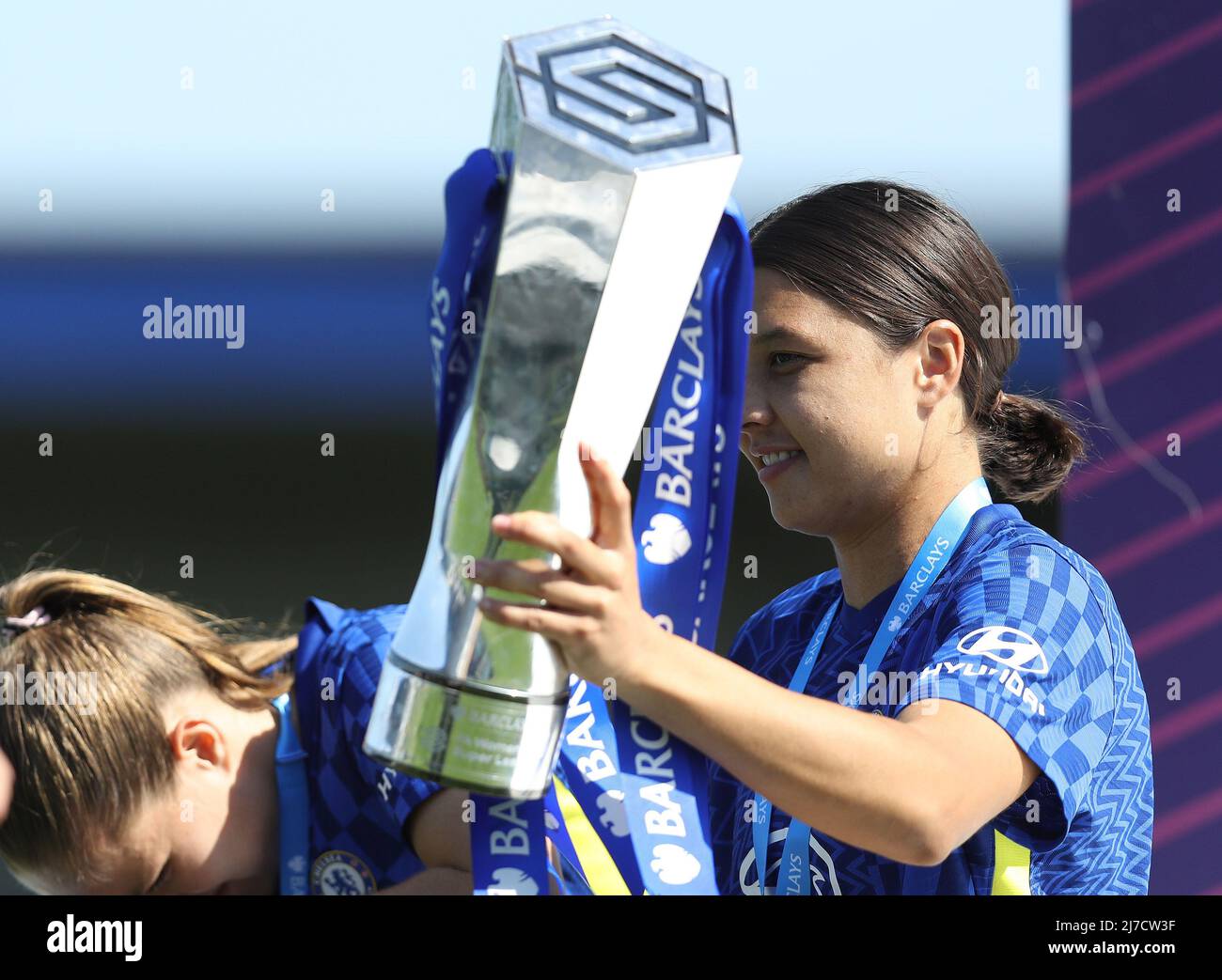 Fa womens super league trophy hi-res stock photography and images - Alamy
