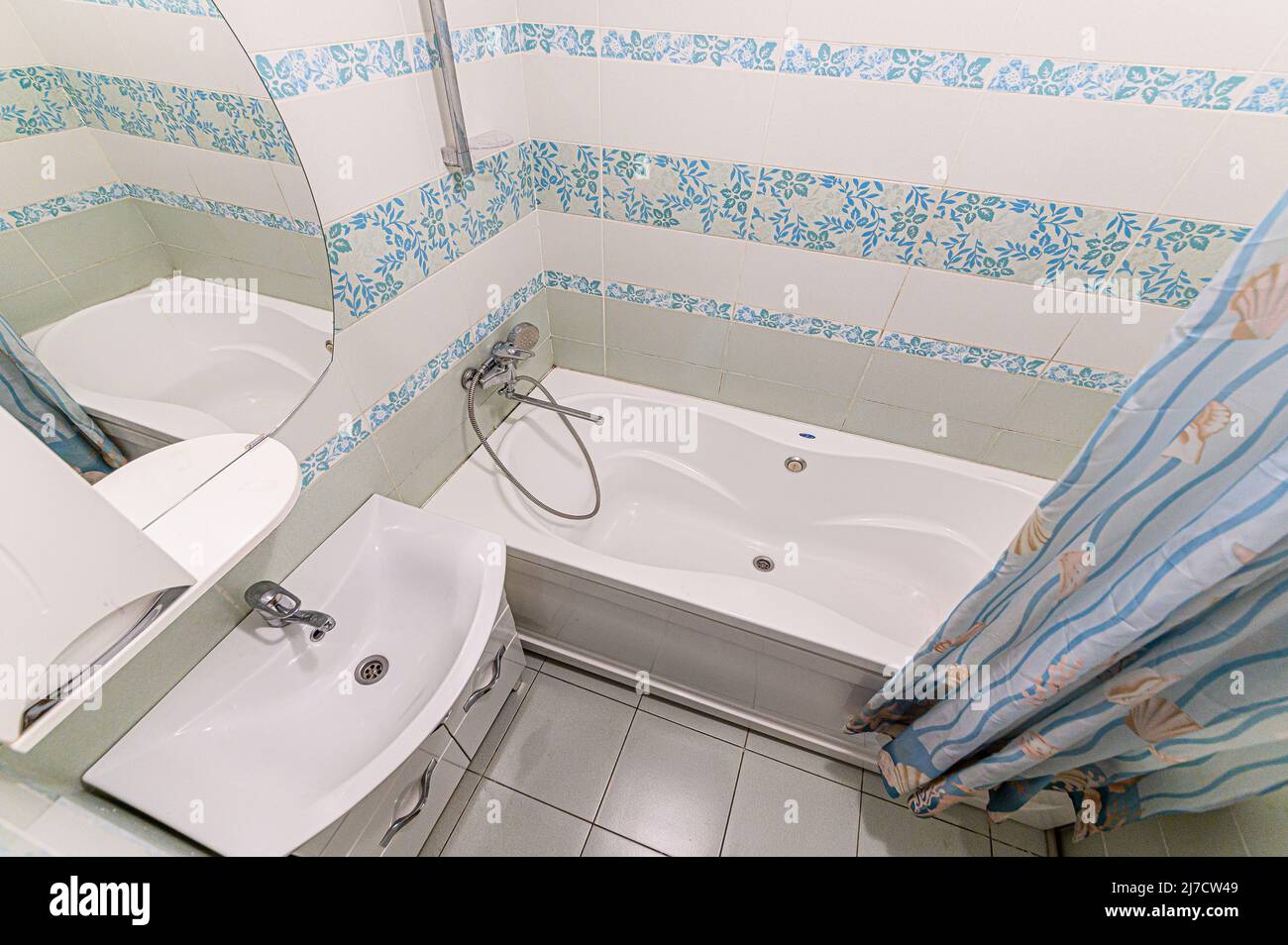 Russia, Moscow- May 21, 2020: interior apartment room bathroom, sink ...