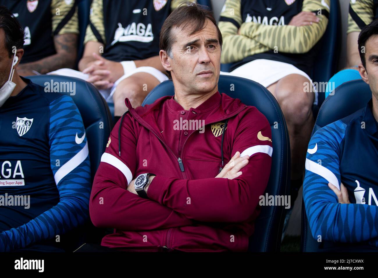 Sevilla fc manager julen lopetegui hi-res stock photography and images ...