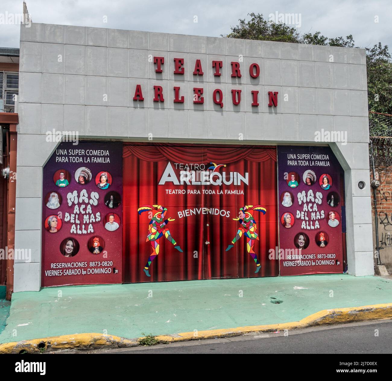 Comedy theater hi-res stock photography and images - Alamy
