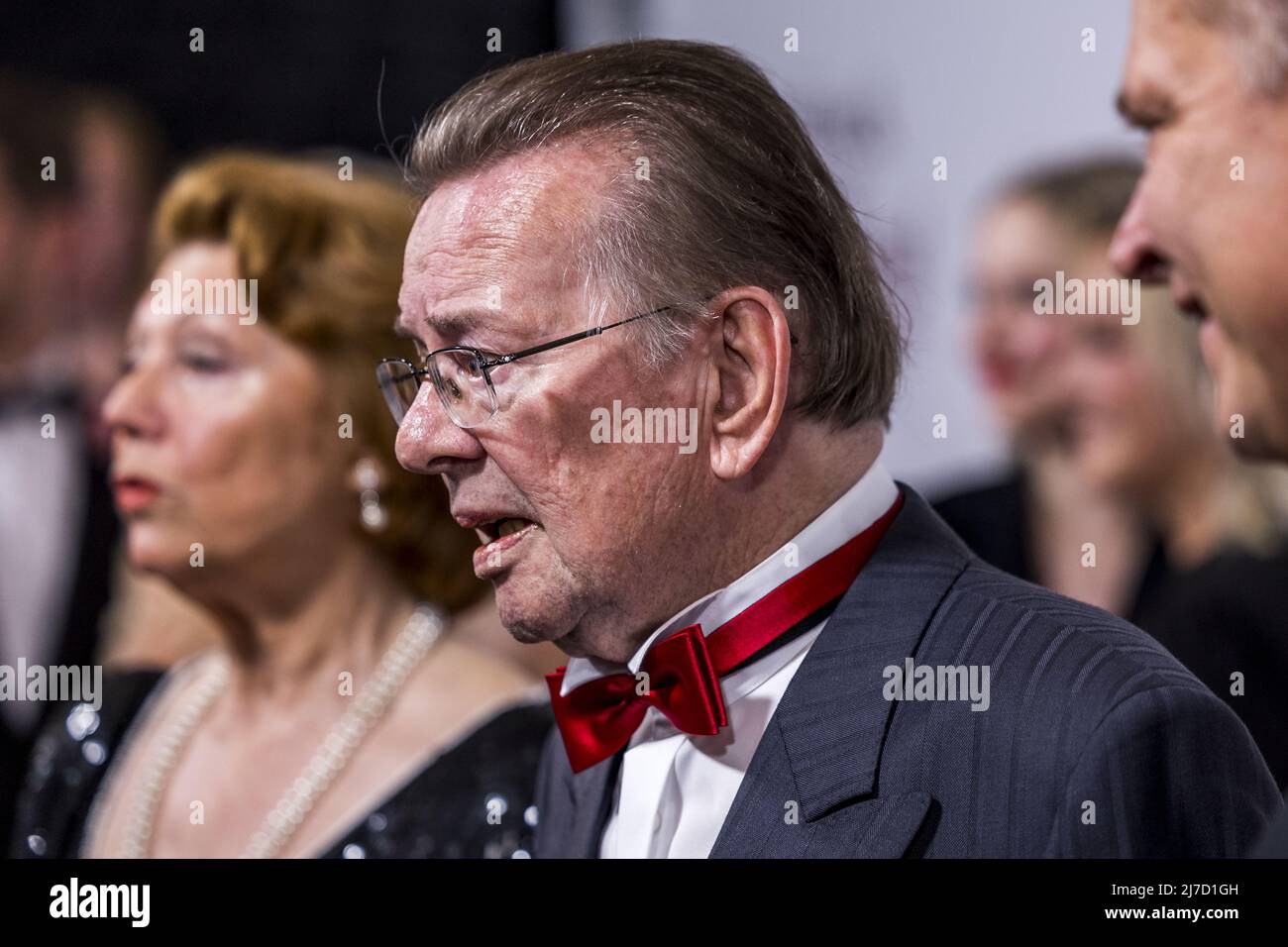 2022-05-08 15:55:49 MAASTRICHT - Bruni Heinke, Jo de Meyere and Albert ...