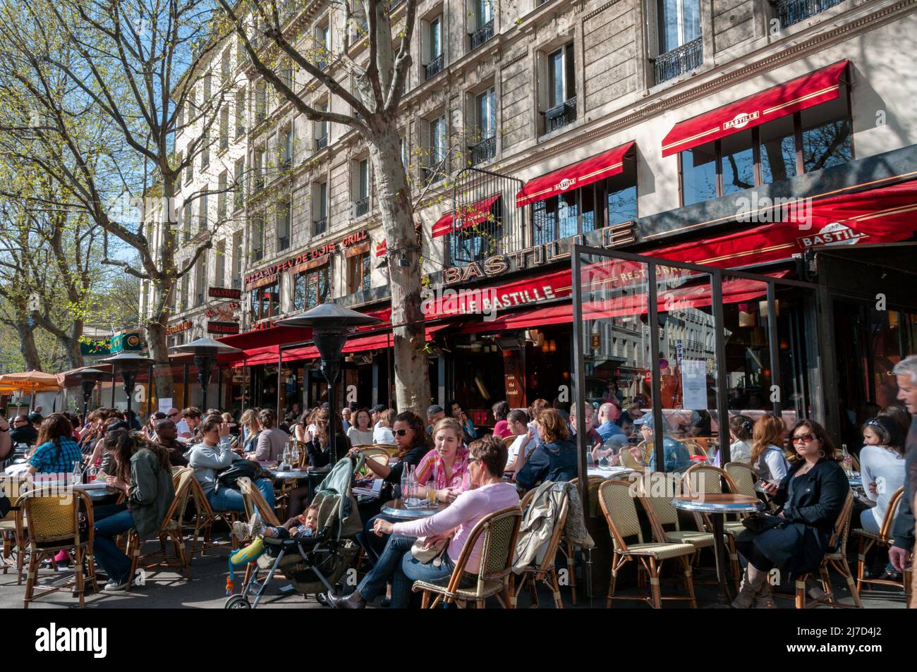 Paris, France, Wide Angle View, Street Scene, Large Crowd of People ...
