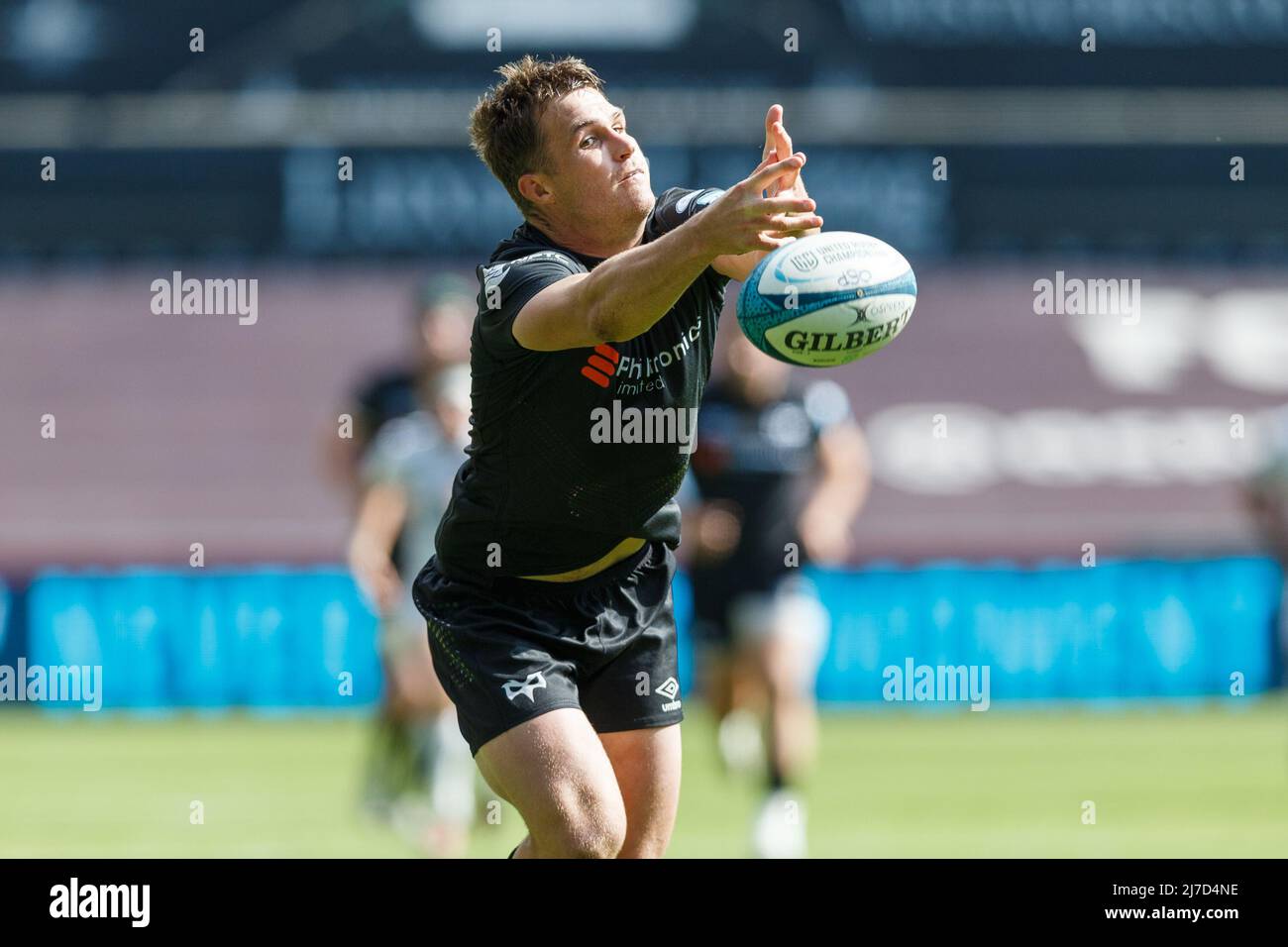 Take me high hi-res stock photography and images - Alamy