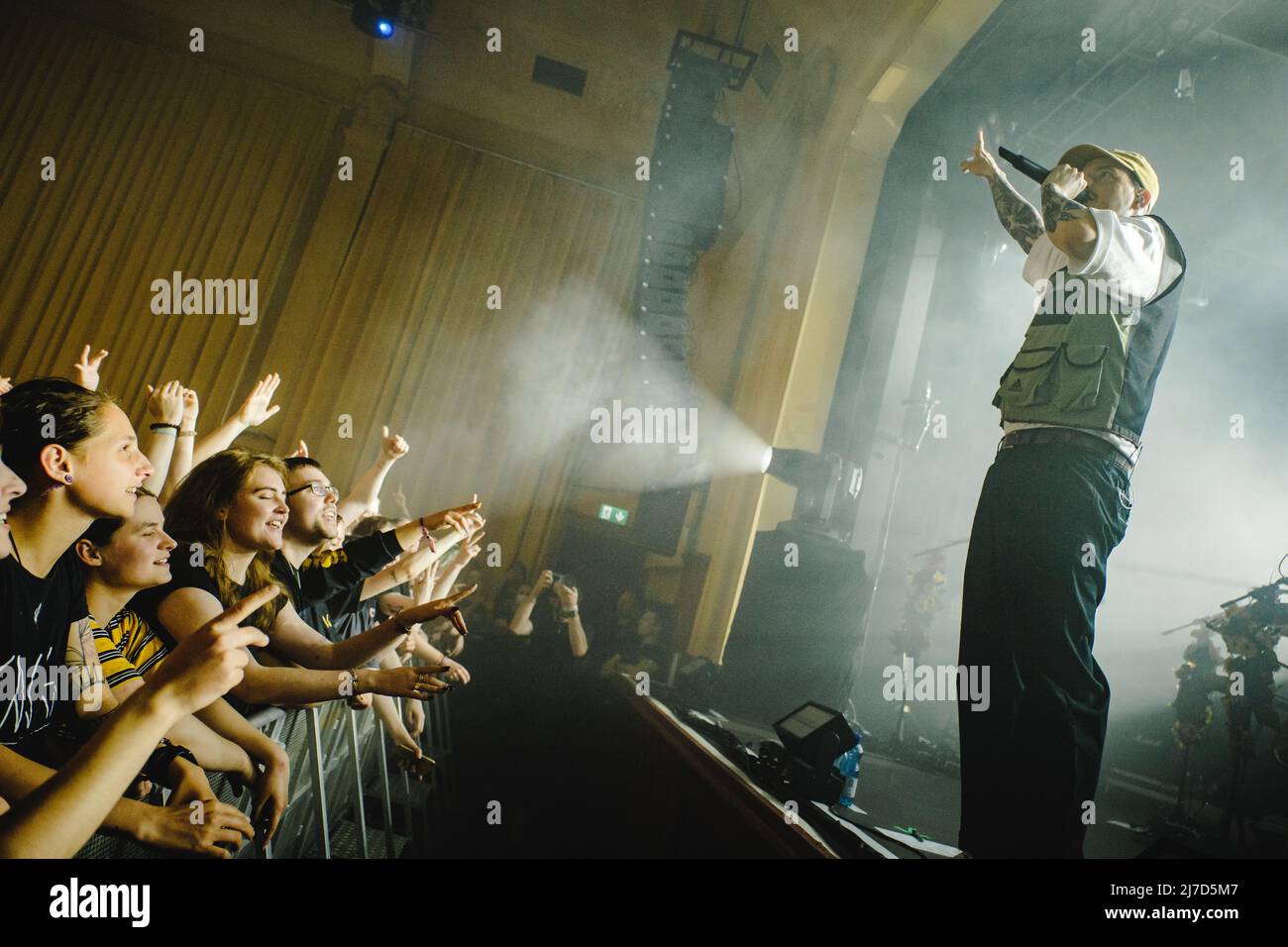 Alles war schon und nichts tat weh tour hi-res stock photography and ...