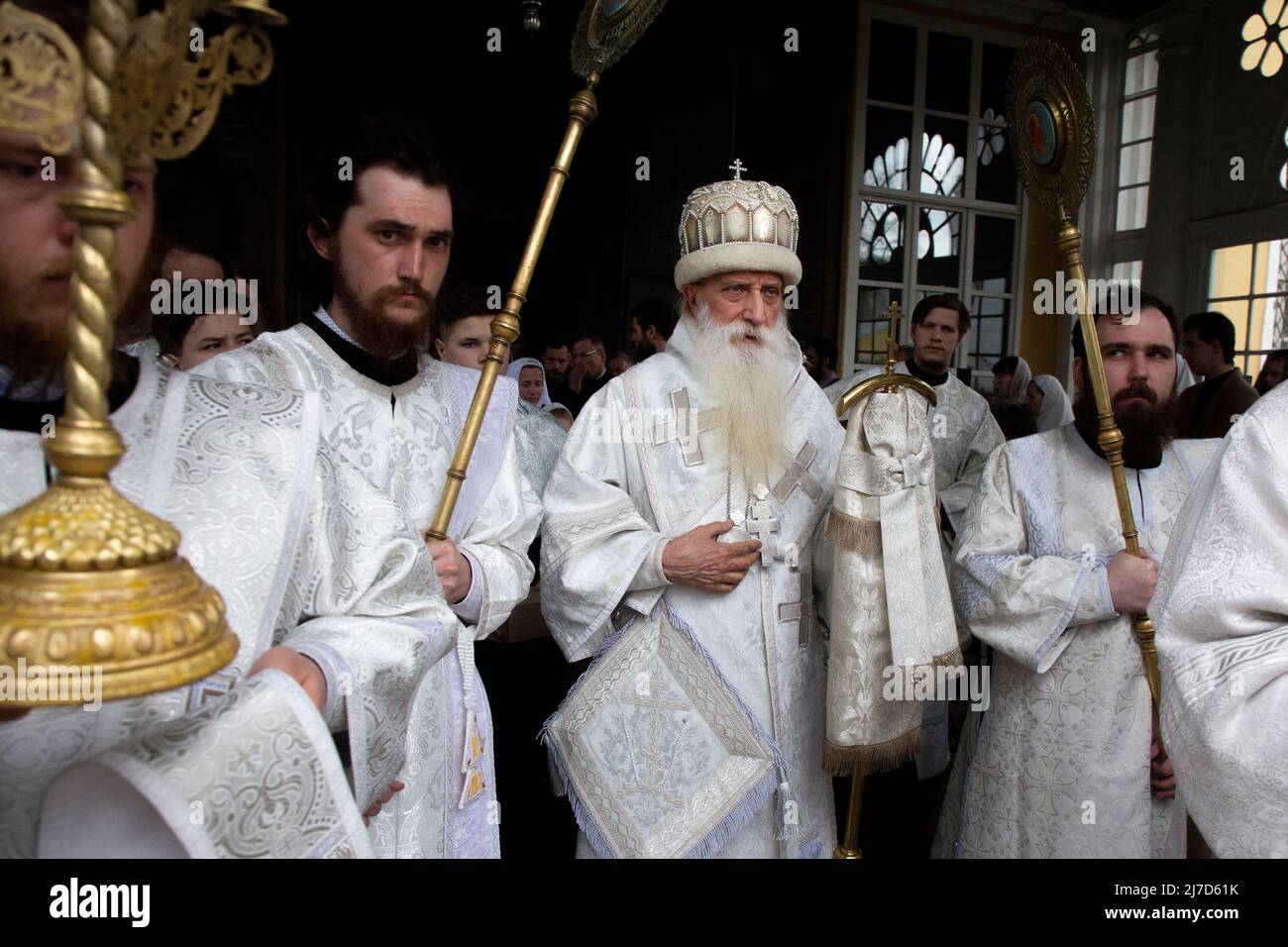 Moscow, Russia. 8th May, 2022. Metropolitan Korniliy (C) head of the ...