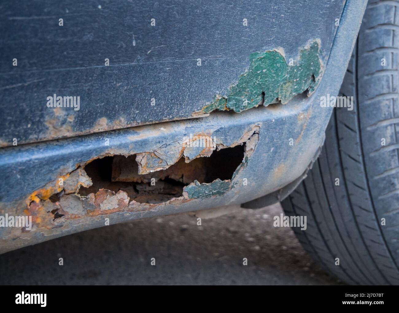 Car threshold hi-res stock photography and images - Alamy