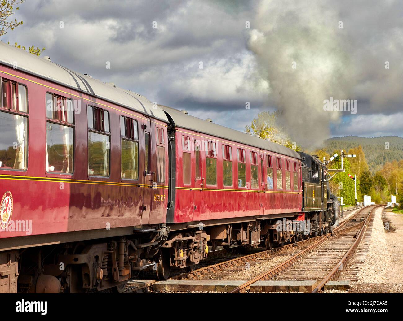 Steam funnel railway locomotive hi-res stock photography and images - Alamy