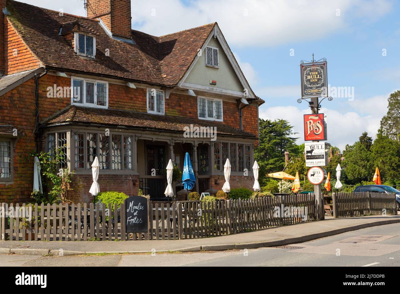 Benenden village pub, the bull inn, kent, uk Stock Photo - Alamy
