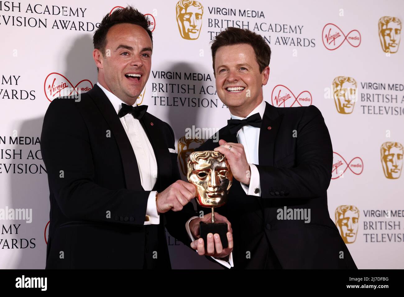 Declan donnelly 2022 hi-res stock photography and images - Alamy