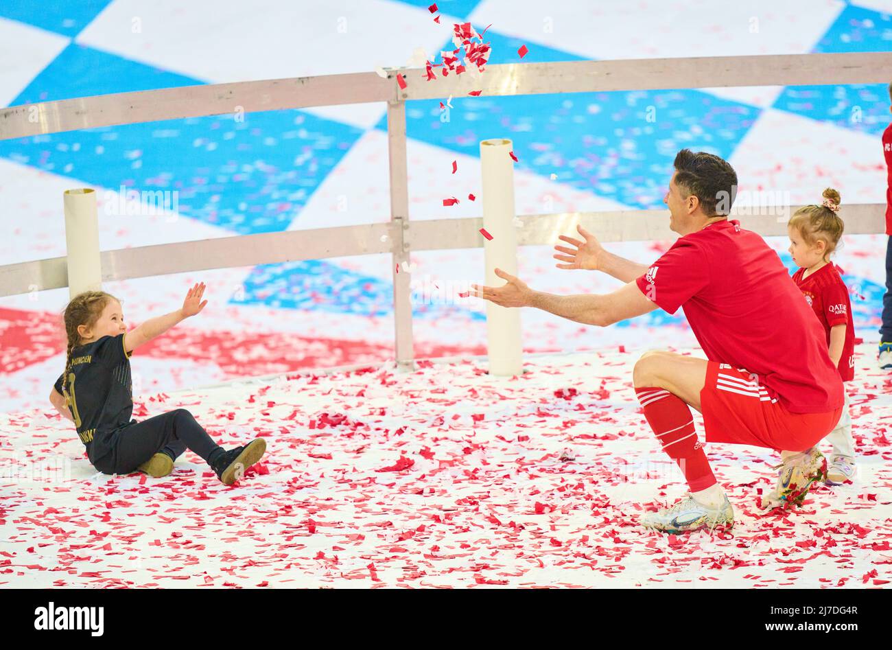 Robert lewandowski daughter hi-res stock photography and images - Alamy