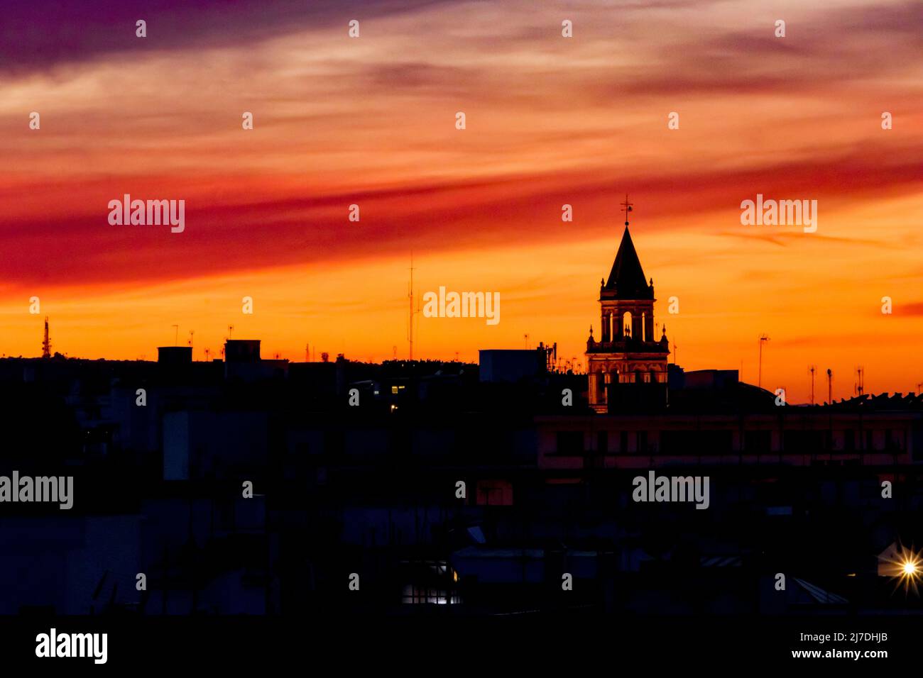 Seville skyline hi-res stock photography and images - Alamy