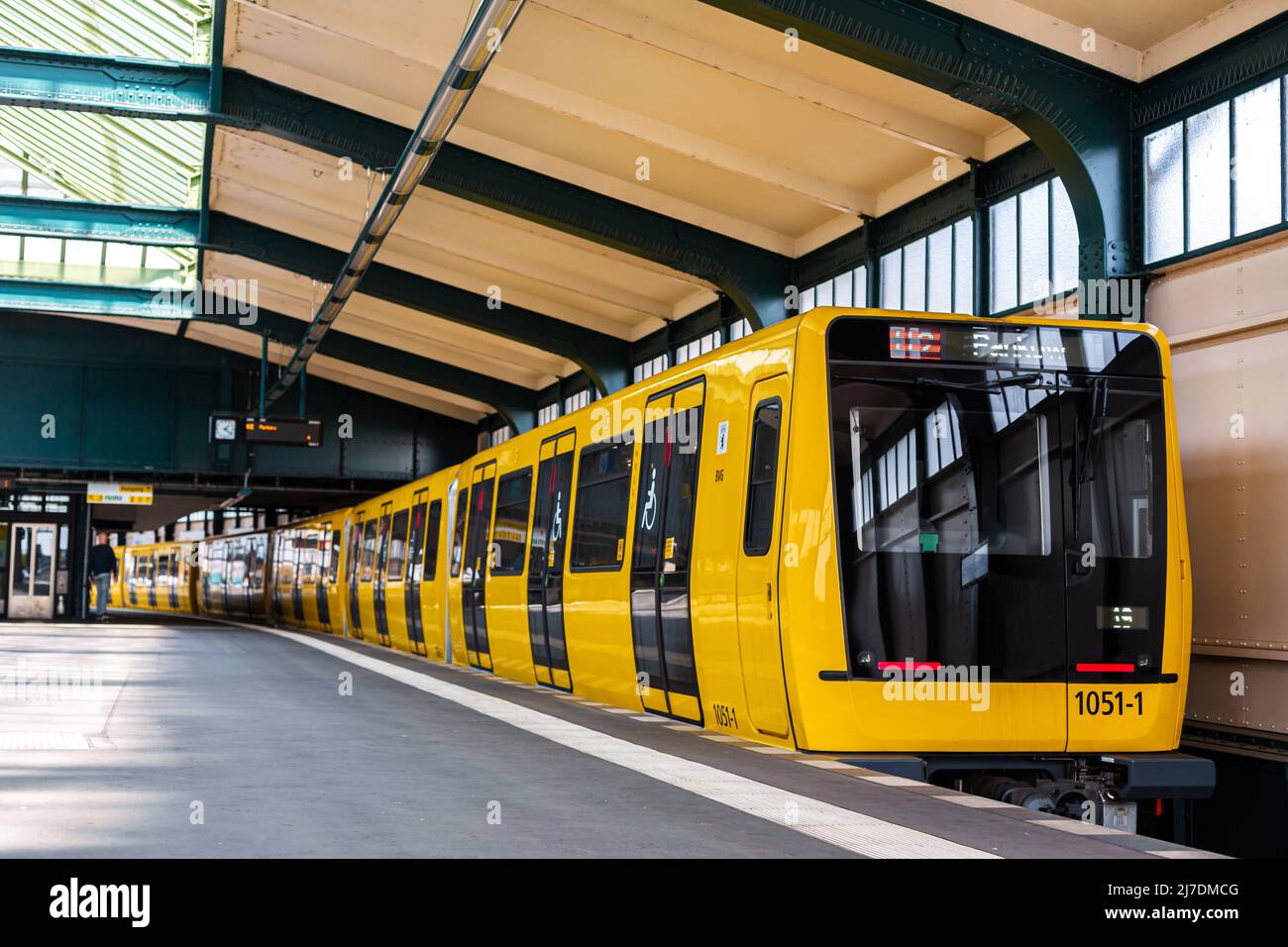 Modern subway. Yellow train at the station Stock Photo - Alamy