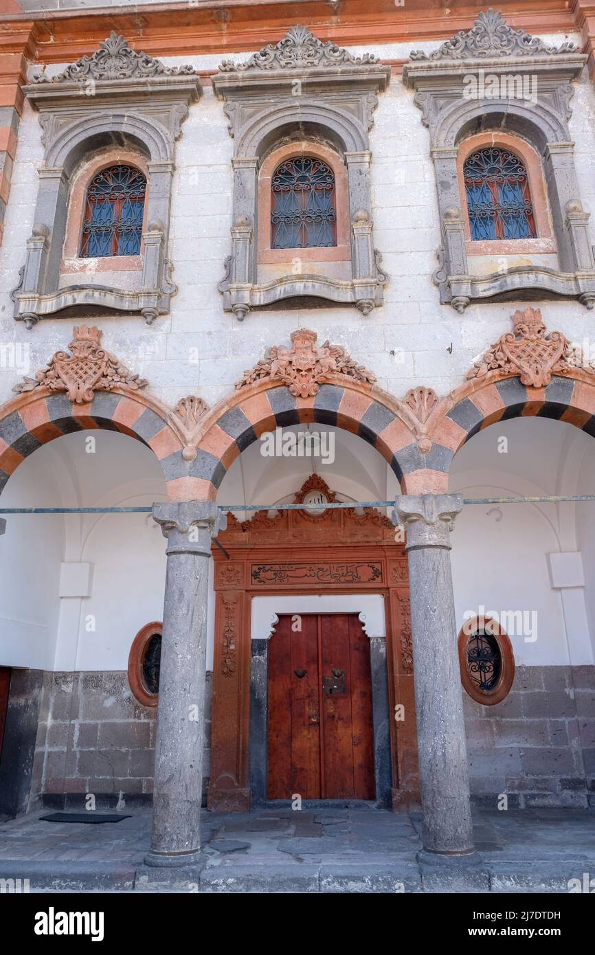 Yaman dede camii hi-res stock photography and images - Alamy