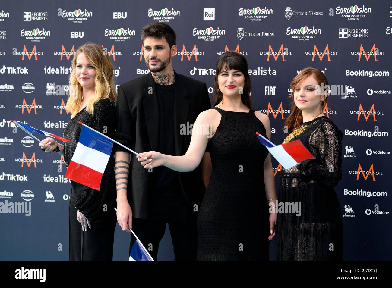 TURIN 20220508 Alvan and Ahez from France pose on the turquoise carpet ...