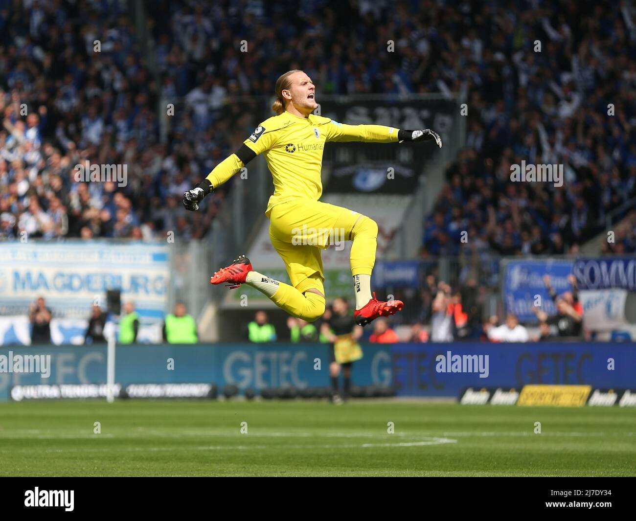 German Soccer Goalkeeper Dominik Reimann 1.FCM At Jubilation Jump 3rd ...