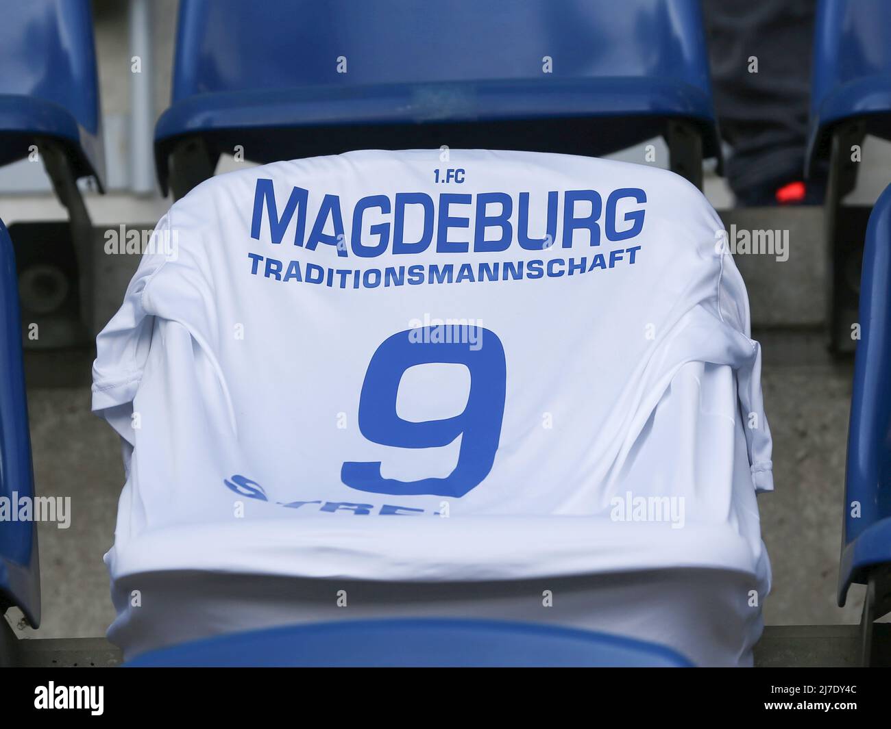 Traditional Team 1.FC Magdeburg Puts A Jersey On His Place In MDCC ...