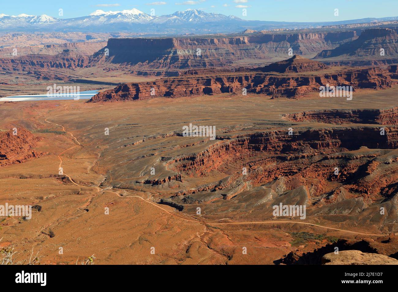 Meander road hi-res stock photography and images - Alamy